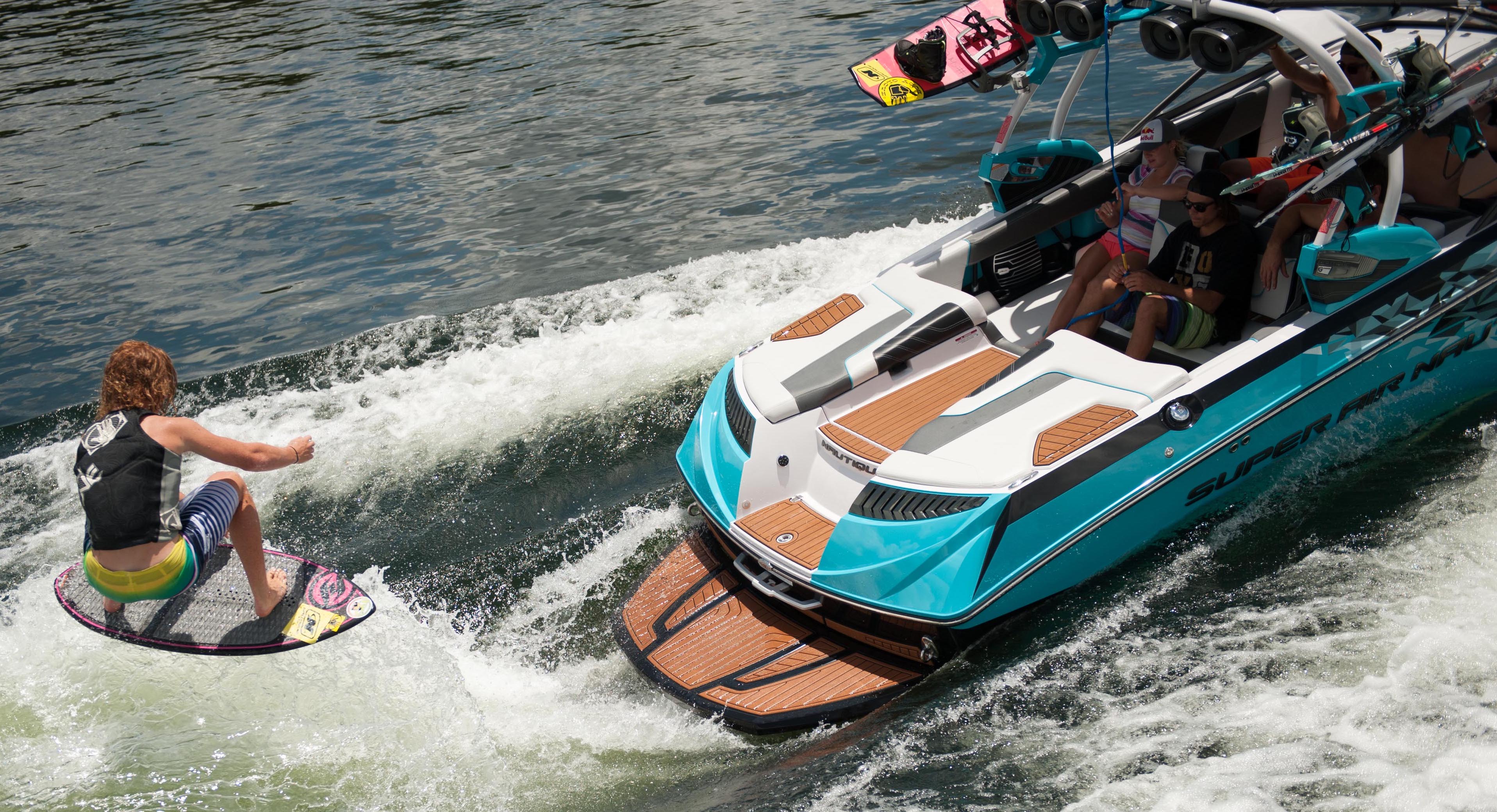 Top Labor Day Weekend Boating Tips | ilearntoboat